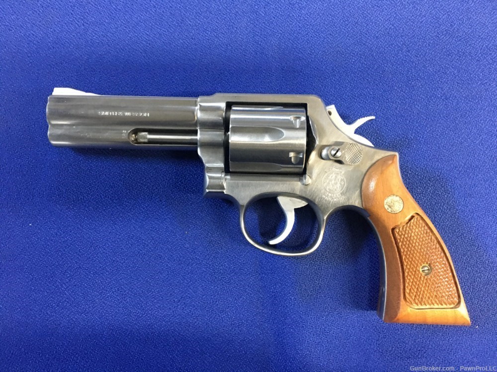 Smith & Wesson model 681, comes w/ factory box & papers, .357 magnum ...