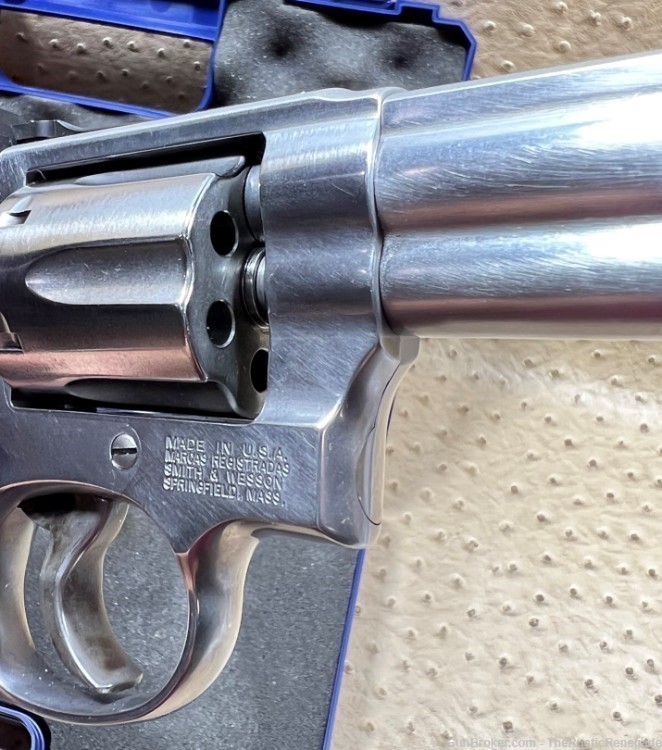 S&W 648-2 Revolver, 648, 22Mag, 6 Shot, 6in, Smith & Wesson - Revolvers ...