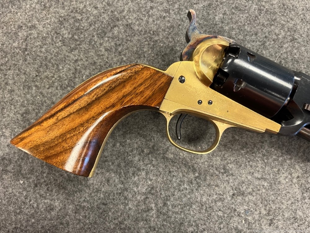 EIG Colt 1851 Navy Revolver .36 cal italian reproduction unfired ...