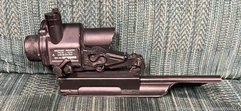 FAL L2A2 SUIT Trilux 4x scope with top cover and L.E.D illuminator ...