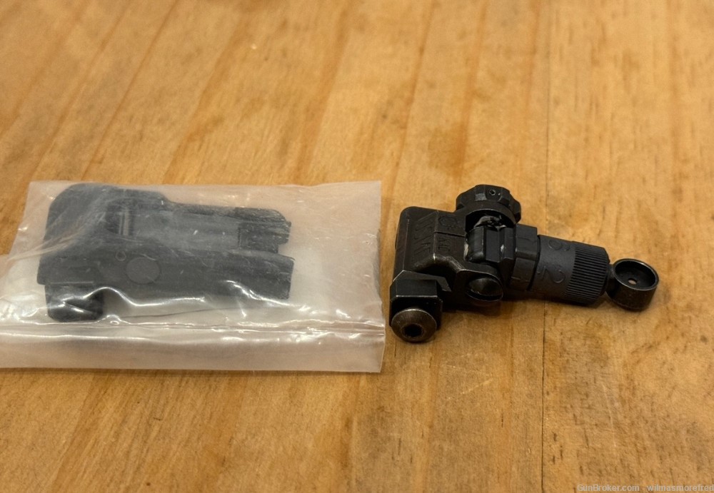 KAC Knights Armament Micro Rear Back Up Iron Sight & M4 Front 99051 ...