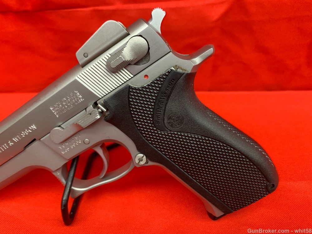 Smith & Wesson Model 5906 - 9mm - S&W 59 Series Pistol - Stainless ...