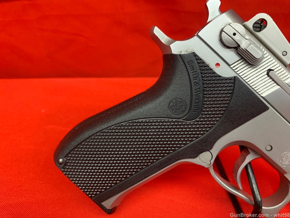 Smith & Wesson Model 5906 - 9mm - S&W 59 Series Pistol - Stainless ...