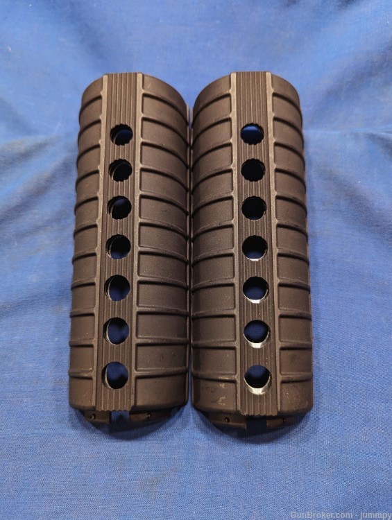 Colt Type M4 AR-15 USGI 7 hole Handguards Circular Oval Shape ...