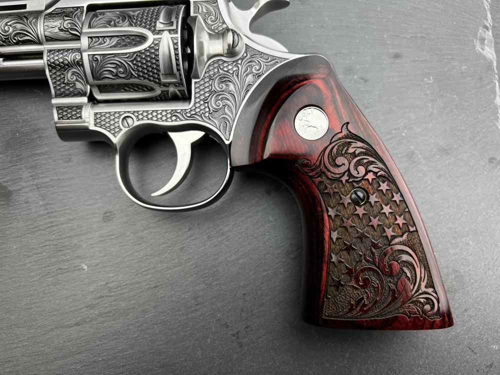 FACTORY 2ND - Colt Python 2020 ENGRAVED Royal Patriot AAA by Altamont 6 ...