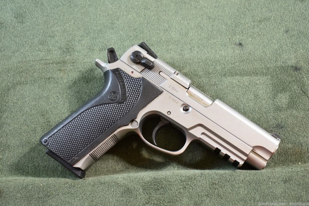Smith & Wesson CHP 4006 TSW 40 S&W with one 11 round mag Last of the ...