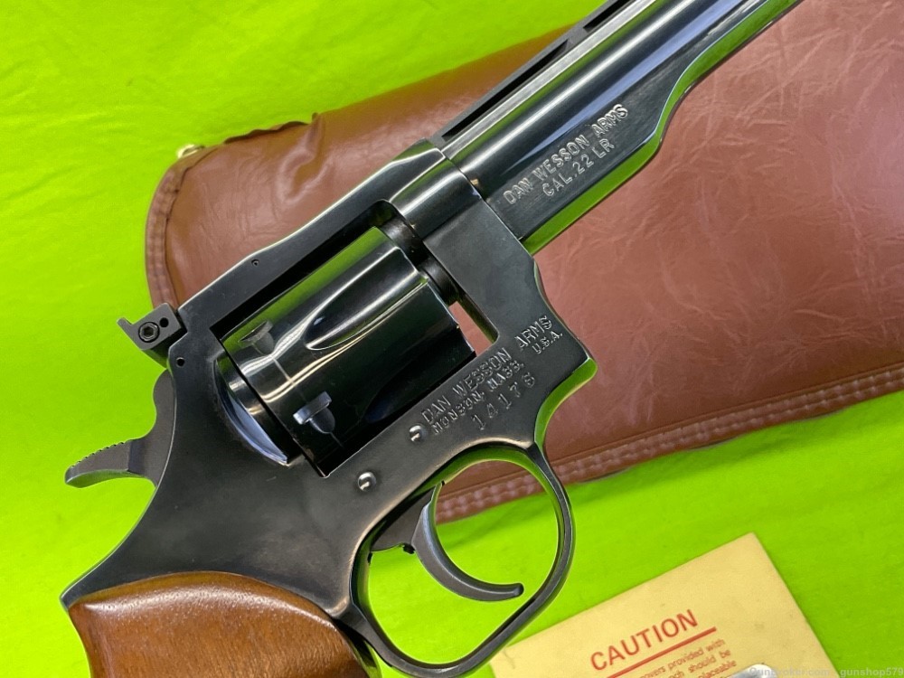Vintage Dan Wesson V22 22 LR Rimfire Gloss Blued Monson 6 In WIth Case ...