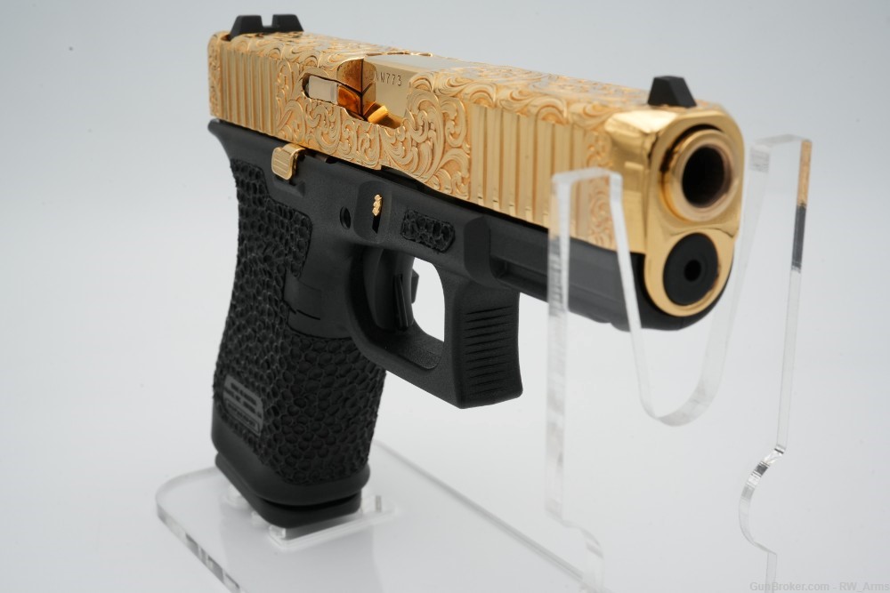 GLOCK 19 GEN 5 Engraved & Gold Plated + Stippled Frame - Semi Auto ...