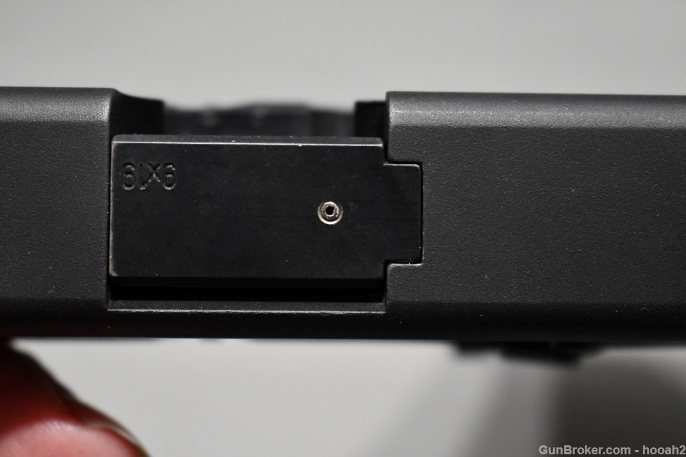 Glock 19 Gen 2 9mm Semi Auto Pistol Cutaway W Box READ - Semi Auto ...