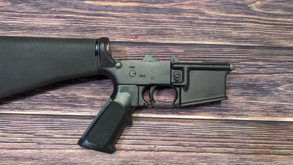 PRE BAN Bushmaster XM15 E2S Complete Lower Receiver AR 15 PENNY START ...