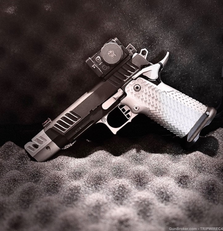 NEW Staccato C2 DUO, DLC Barrel, Aimpoint ACRO Optic Ready, Cheely L2 ...