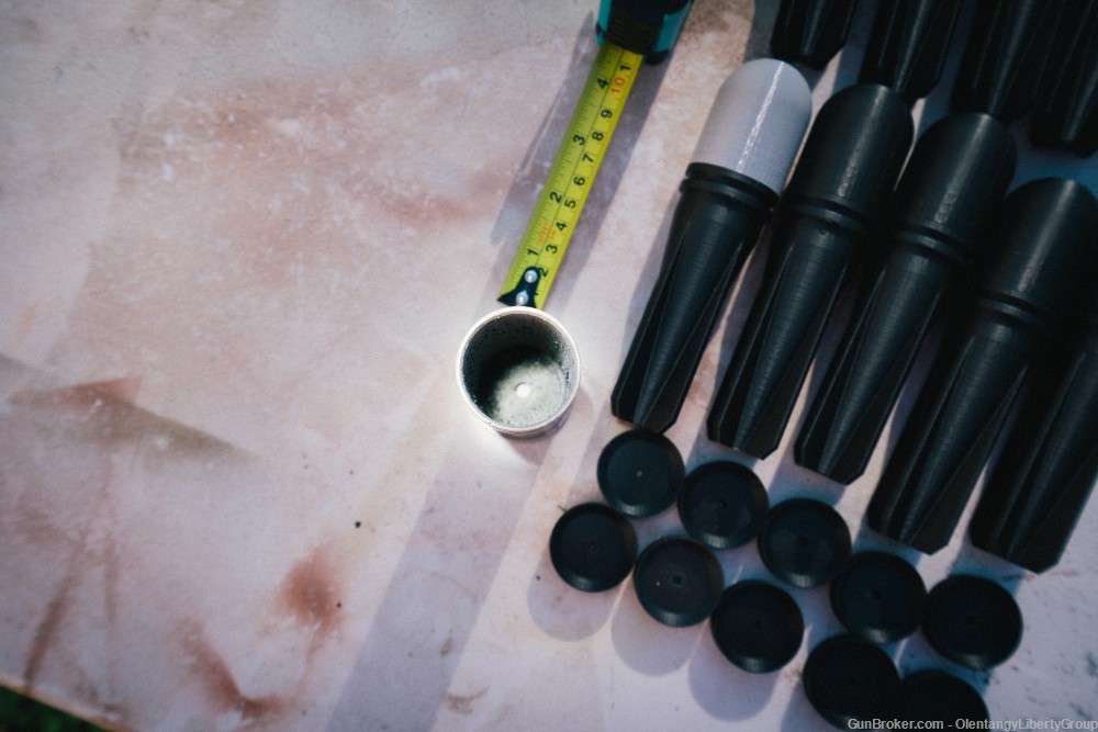 37mm fin stabilized chalk round with screw on top - Reloading Bullets ...