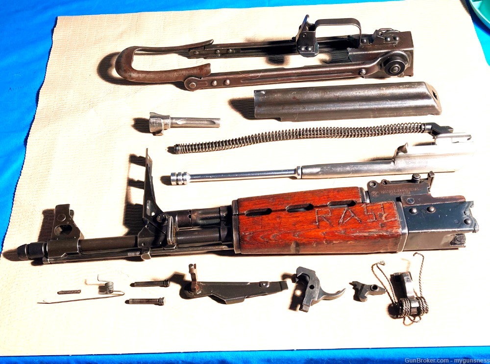 Yugoslavian AK-47 Parts Kit 7.62X39 Yugo Underfolder - Gun Parts Kits ...