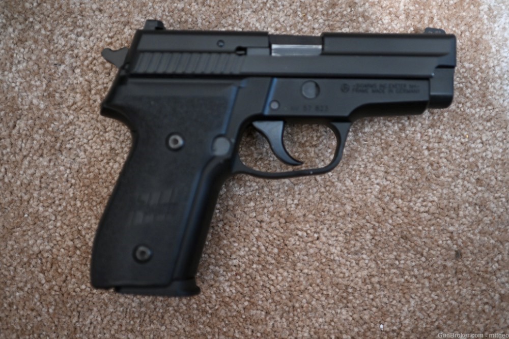Sig Sauer P229 .40 S&W Made in Germany. 3.9 inch barrel. Used, Very ...