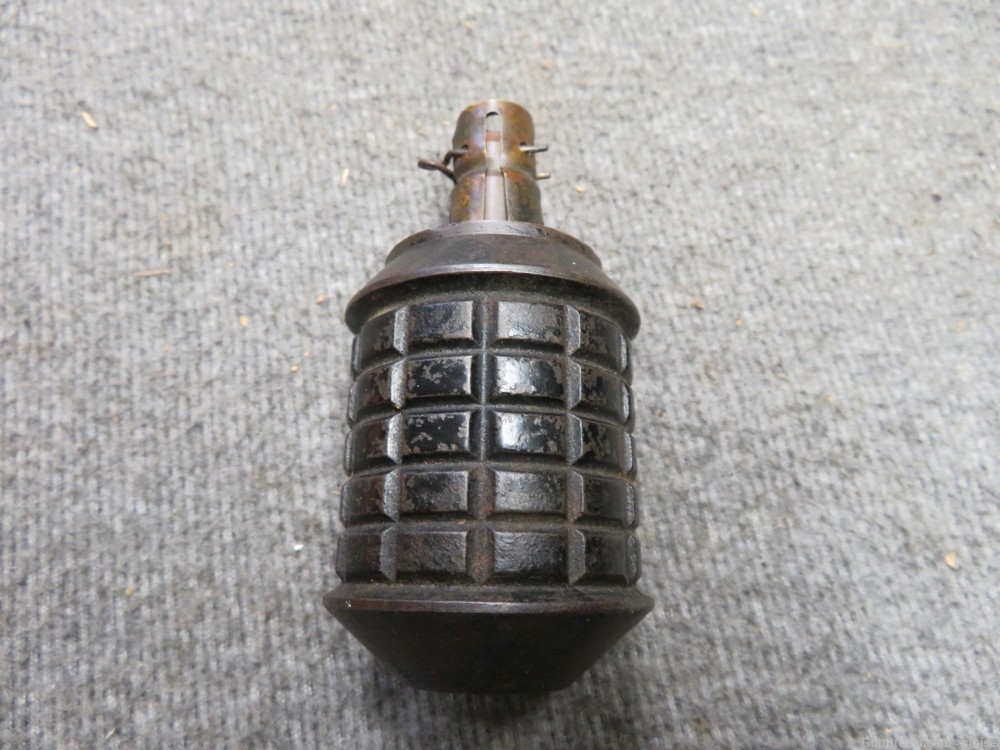 WWII JAPANESE TYPE 97 HAND GRENADE-NICE ORIGINAL PAINT & MARKINGS-1939 ...