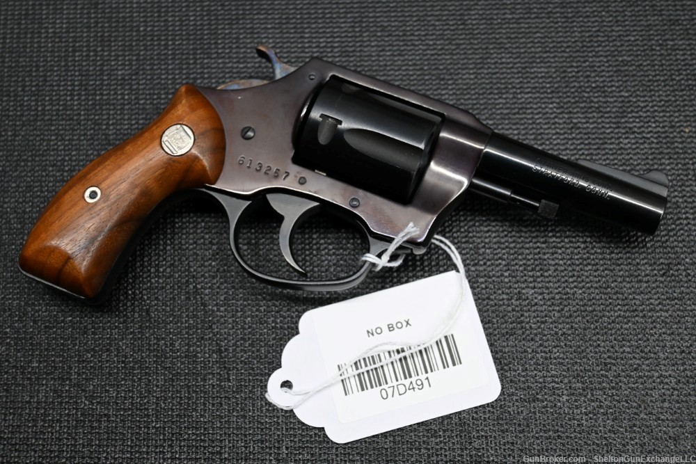 CHARTER ARMS UNDERCOVER IN 38 SPL - STRATFORD, CT GUN - EXCELLENT ...
