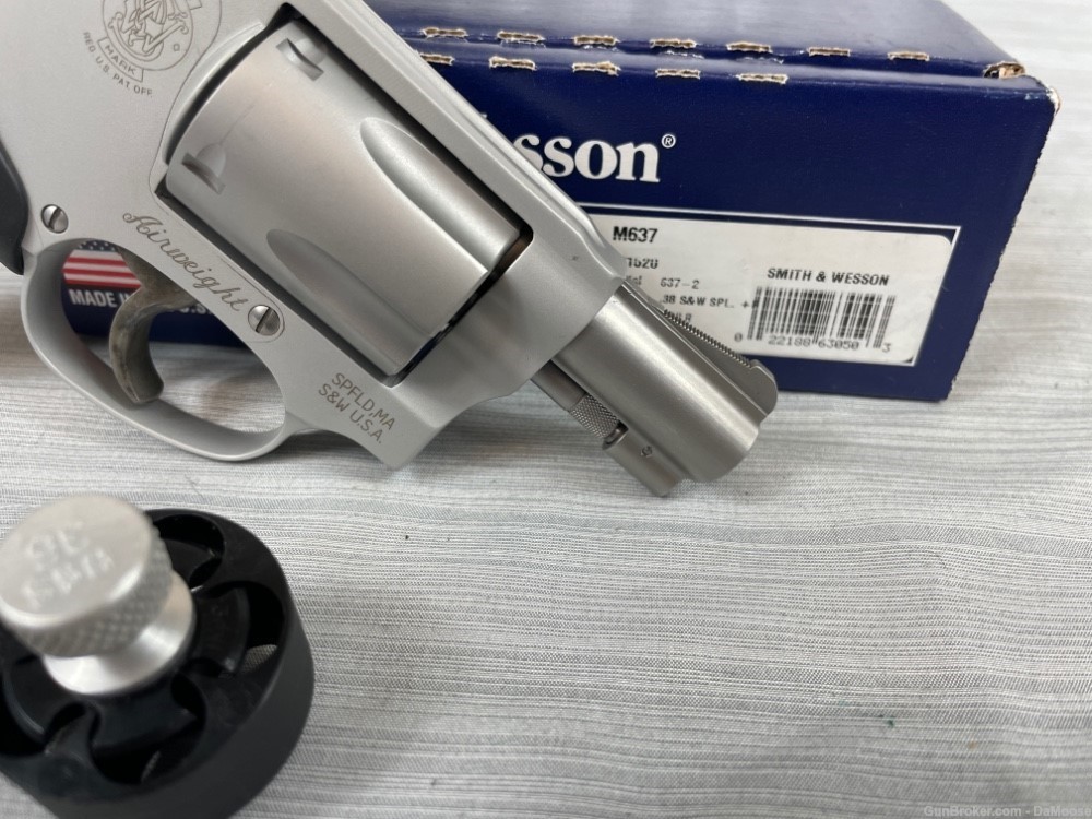 Smith & Wesson S&W 637 -2 Airweight .38 Special +P +Speedloader LNIB ...
