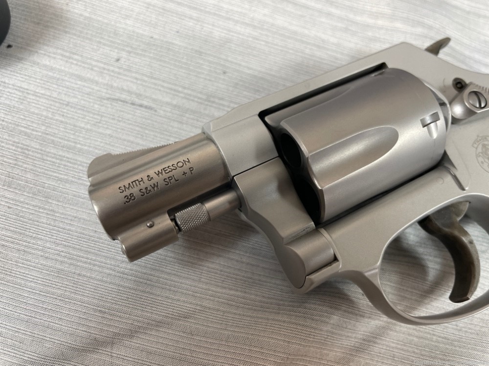 Smith & Wesson S&W 637 -2 Airweight .38 Special +P +Speedloader LNIB ...