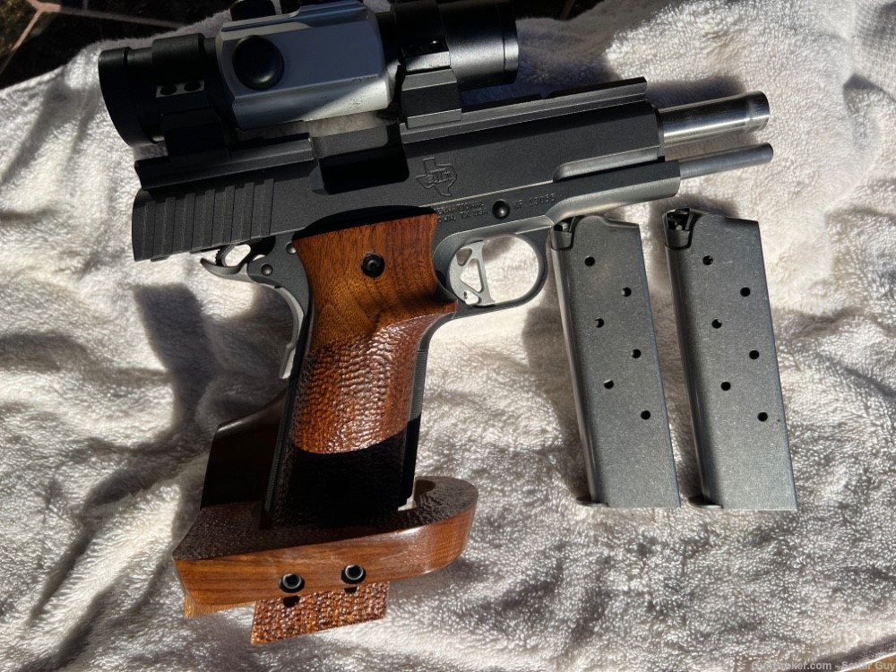 1911 Bullseye Pistol in .45 ACP - Semi Auto Pistols at GunBroker.com ...