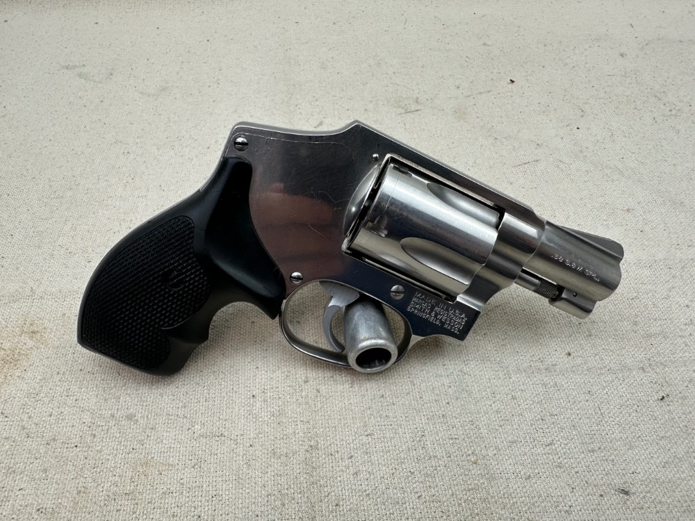 S&W Model 640 Centennial .38 Special + P+ 5 Shot " J" Frame XLNT ...