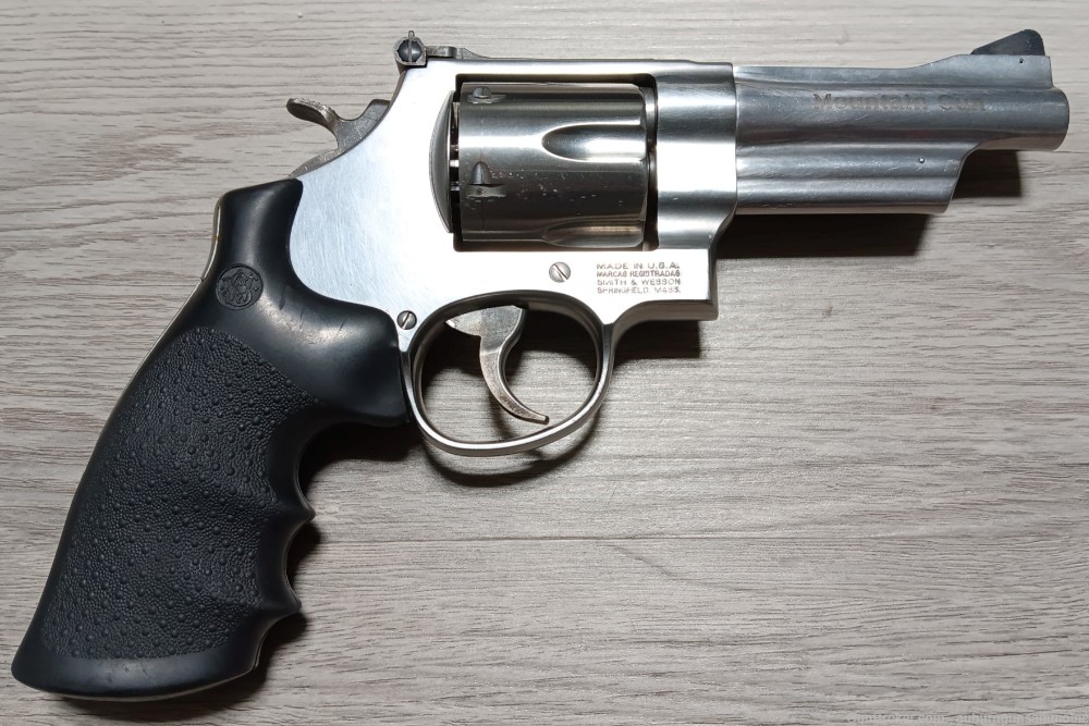 Smith & Wesson Model 625 / 625-9 Mountain Gun (Mfg 2006) 6-Shot 45 Colt ...