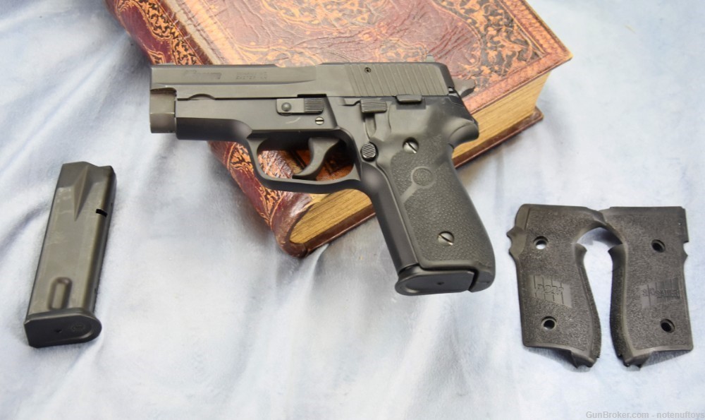 West German Sig Sauer P228 P-228 9mm Semi Auto Pistol 4" brrl VINTAGE ...