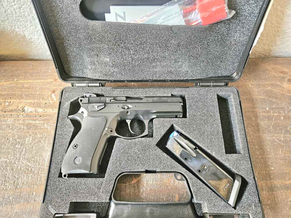 CZ 75 P-01 Omega 3.75” 9mm Pistol w/ Night Sights and Case EXCELLENT ...