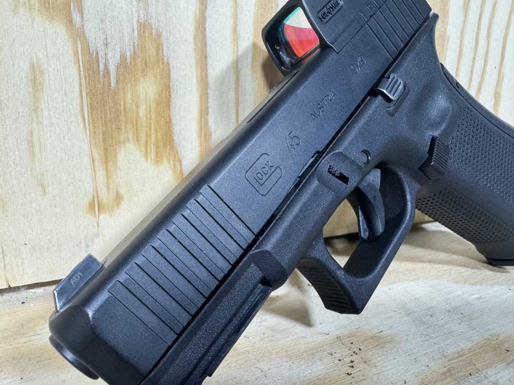 Glock 45 Gen5 MOS with Holosun SCS Green - Semi Auto Pistols at ...