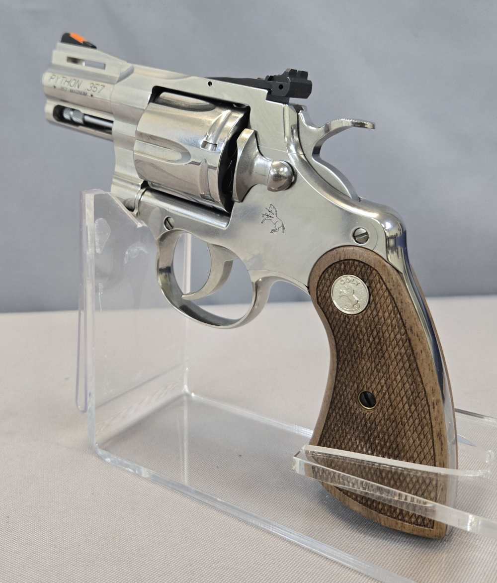Colt Python .357 Magnum 2.5 Inch Barrel Stainless - Revolvers at ...