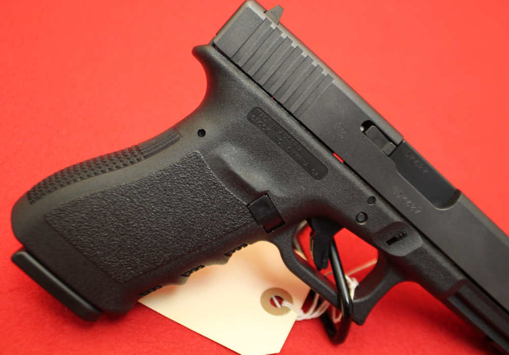 Glock 20C 10mm 4.61" gen 3 nib - Semi Auto Pistols at GunBroker.com ...