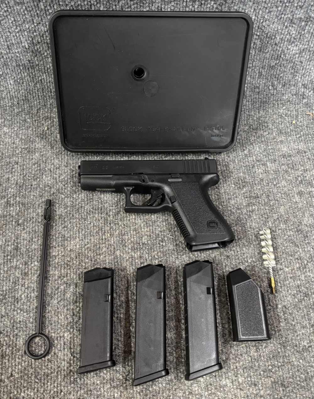 Glock 23 G23 Gen 2 .40 S&W Minty Collector Grade in Tupperware ...