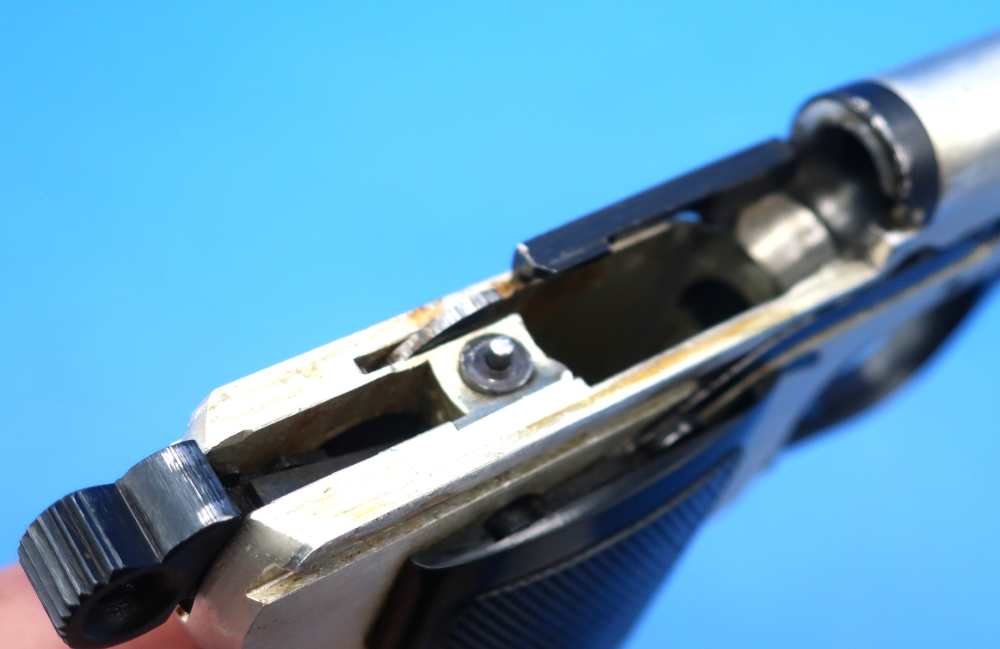 Hungarian FEG R61 Police Service Pistol 9x18 Mak Scarce KBI Import ...