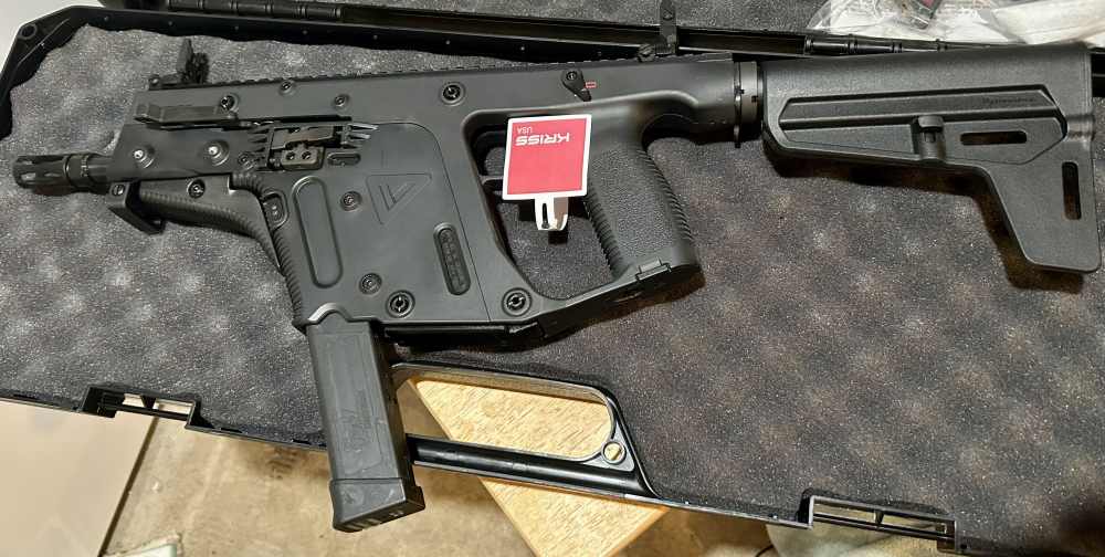 KRISS VECTOR SDP, Gen II, Pistol, Semi-auto .45 ACP with Extras! - Semi Auto Pistols at ...