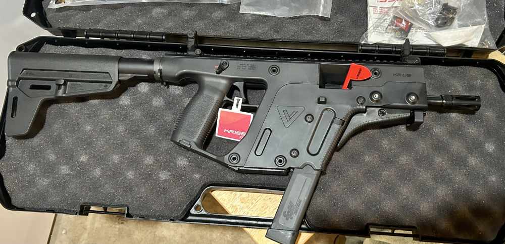 KRISS VECTOR SDP, Gen II, Pistol, Semi-auto .45 ACP with Extras! - Semi Auto Pistols at ...