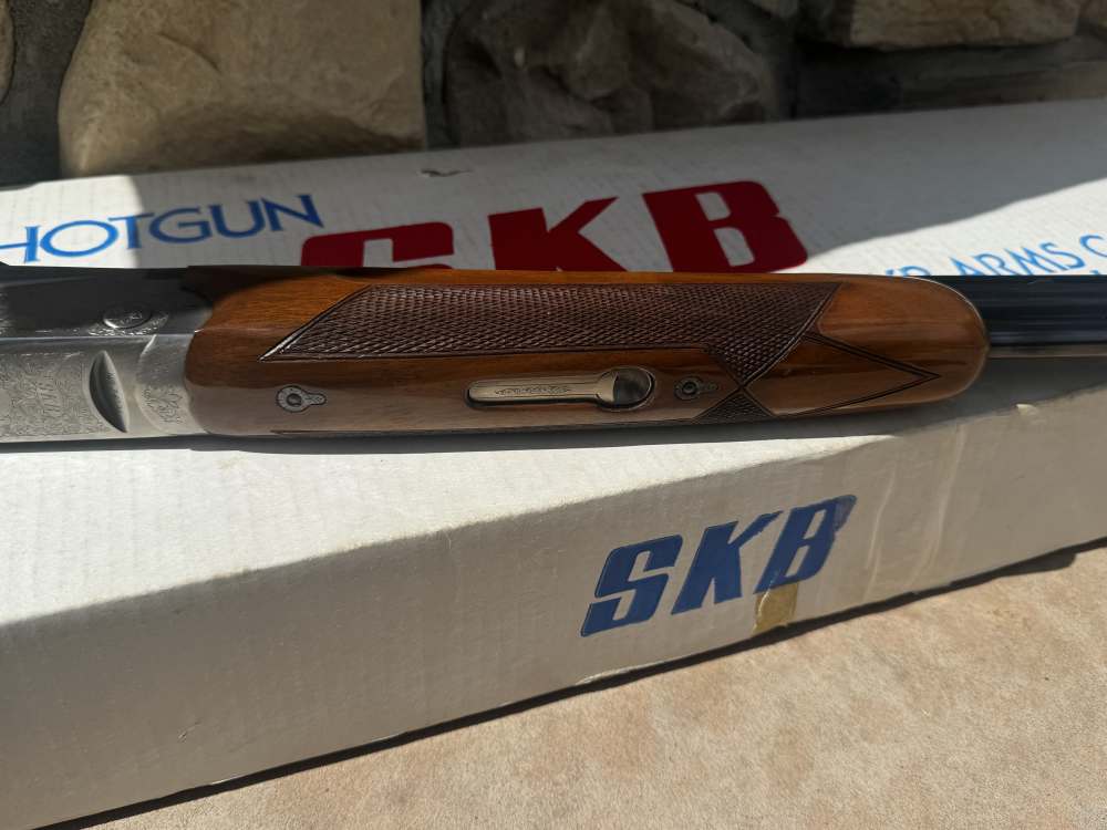 SKB model 605 410 Gauge 3" Chamber 28" Competition Skeet All Paperwork ...