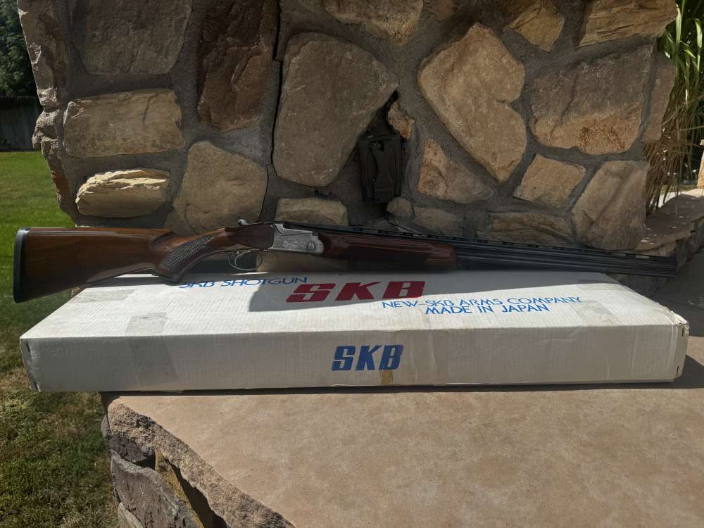 SKB model 605 410 Gauge 3" Chamber 28" Competition Skeet All Paperwork ...