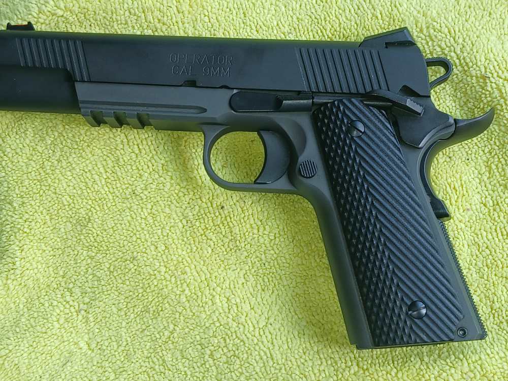 Springfield armory Range Officer Operator 9mm 1911 vz grips, Wilson ...