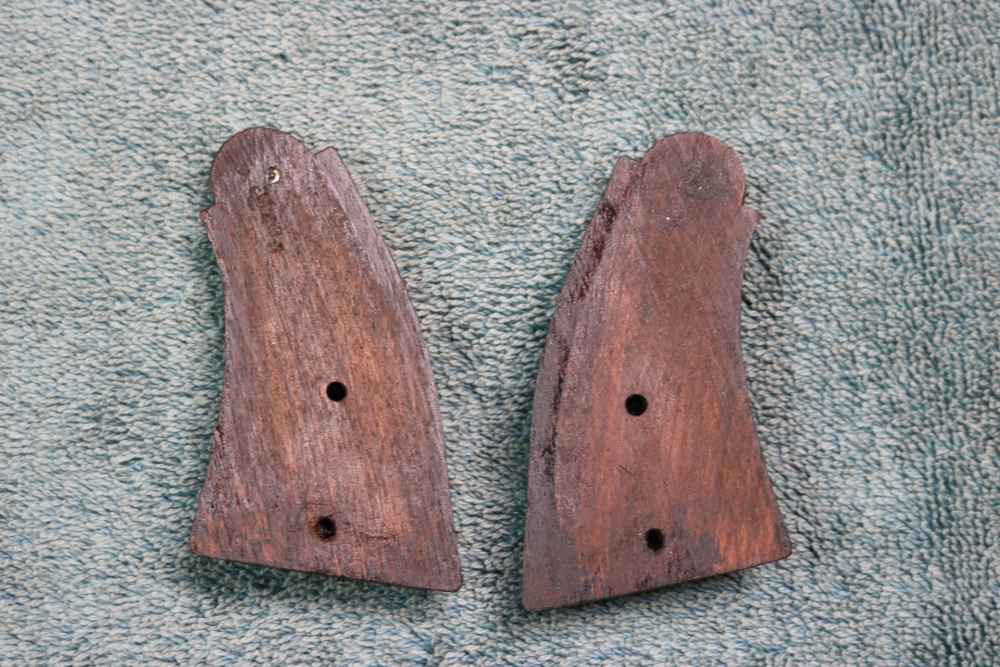 Smith & Wesson Diamond Checkered Walnut K Frame Stocks (Grips ...