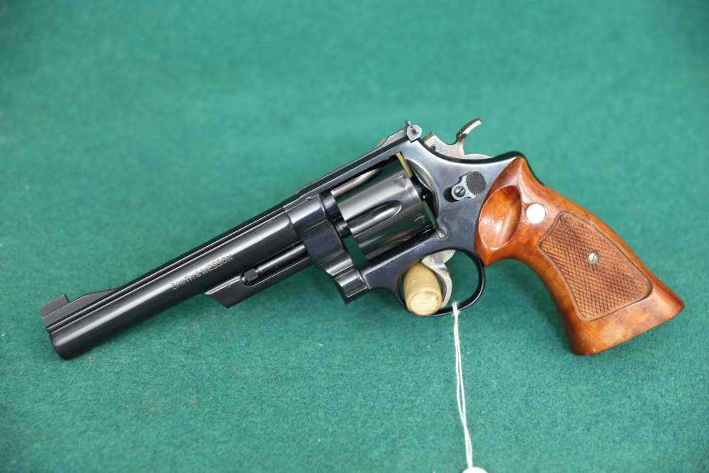 B6863 Smith and Wesson S&W 25-2 45 ACP in display case high condition ...