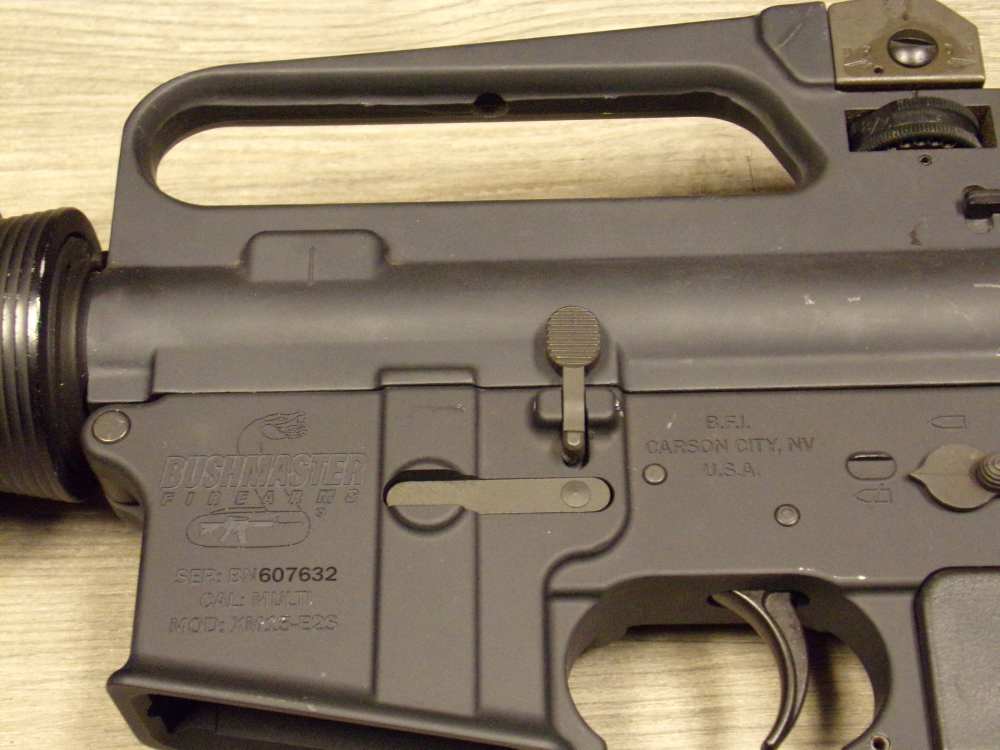 Bushmaster XM15-E2S 16 inch Heavy Barrel A2 5.56 Rifle w/Fixed handle ...