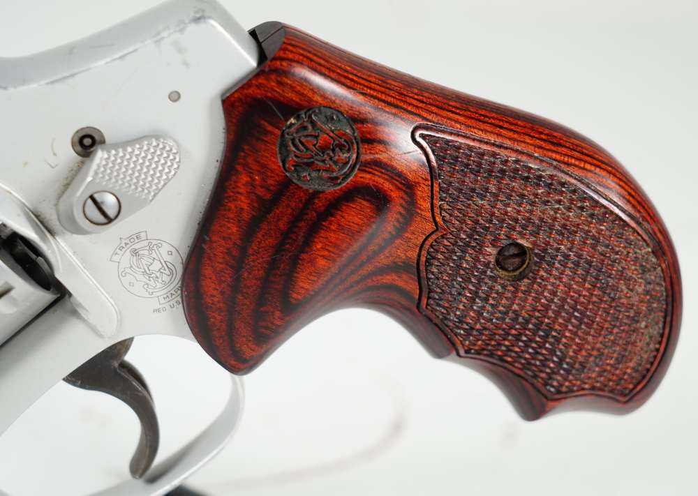 Smith and Wesson Model 642-2 38 special with upgraded grips *USED ...