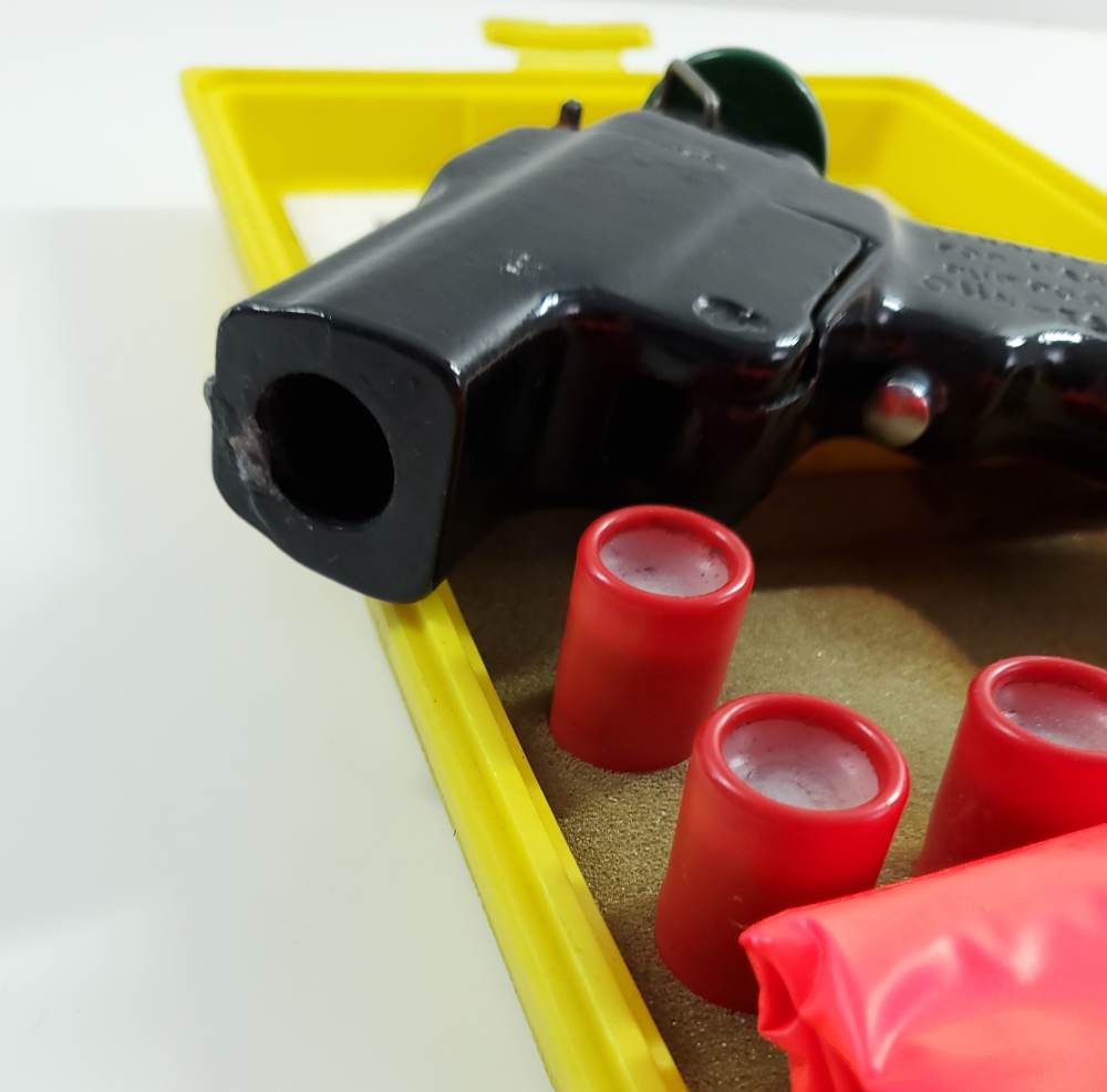 Vintage 1960s OLIN Mark XII 12Ga Marine Signal Flare Launcher Gun Kit ...