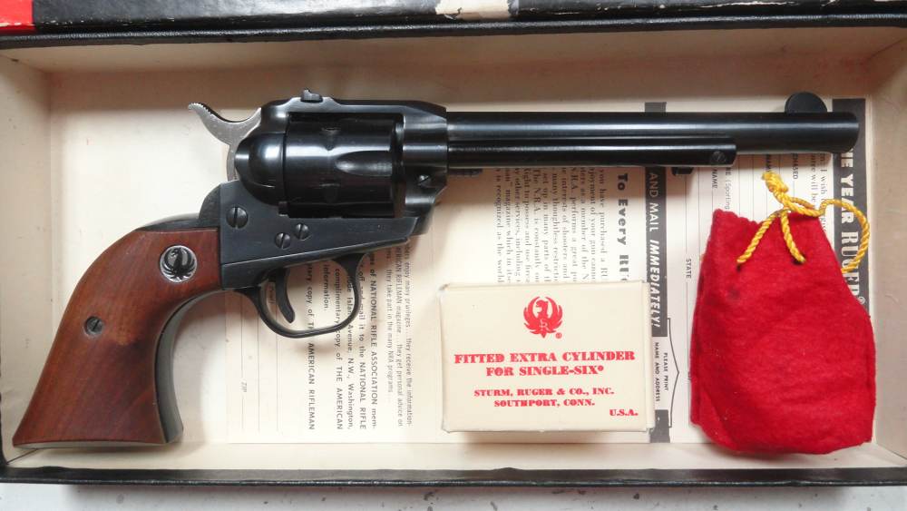EXCELLENT Early Ruger Single Six Convertible 3 Screw IN MATCHING BOX ...