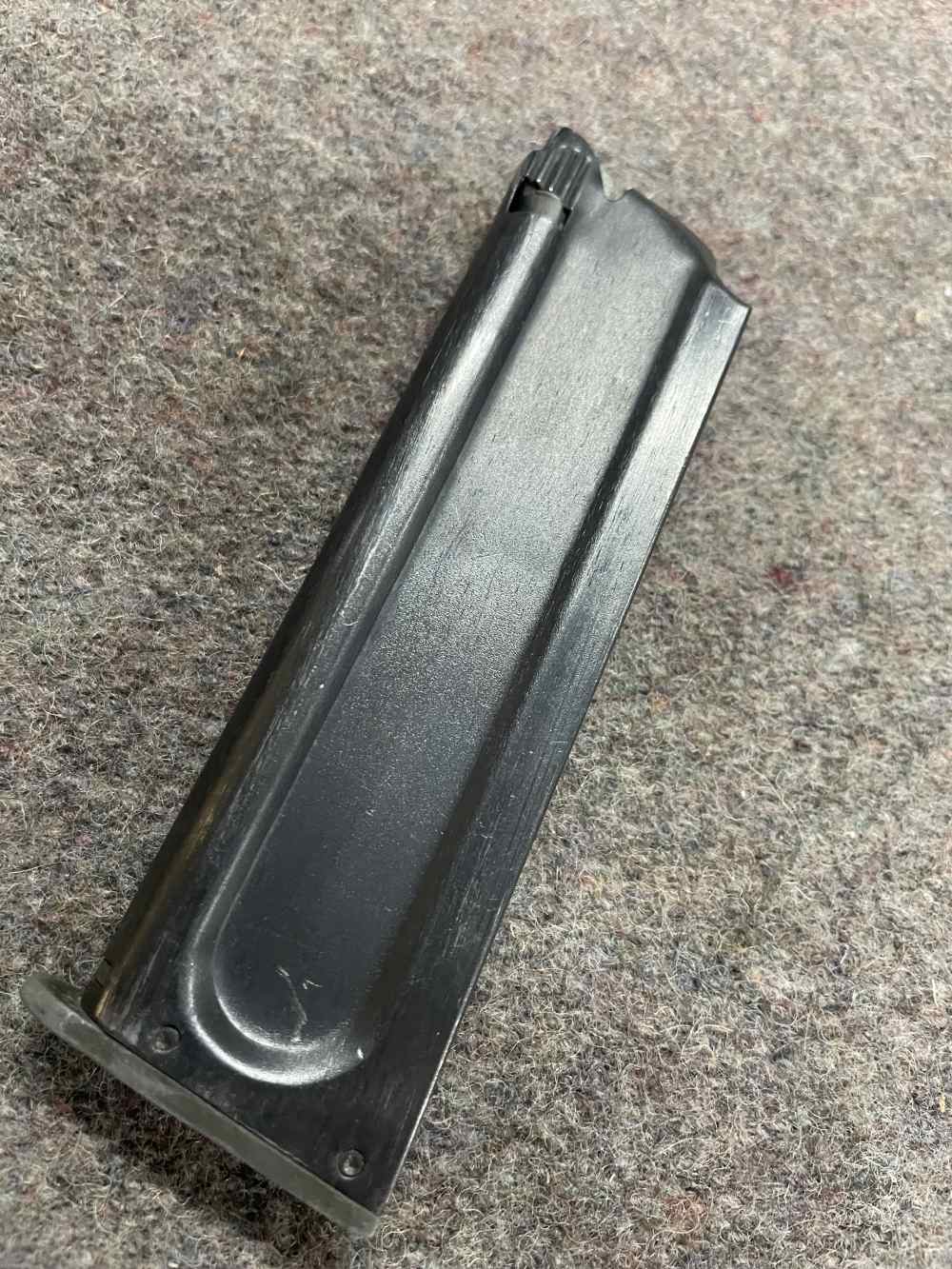 Factory Colt Service Model Ace .22lr Magazine - Pistol Magazines ...