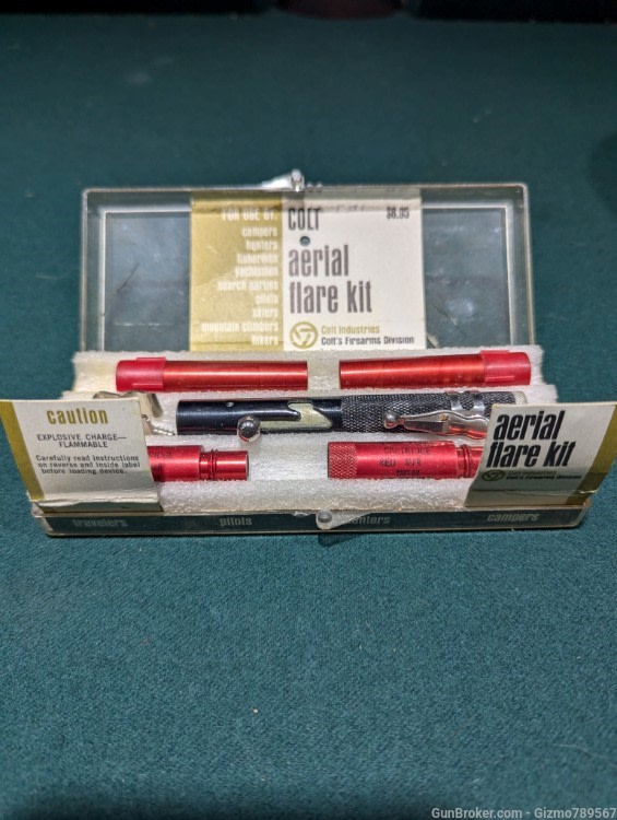Vintage 1969 Colts Pen Flare Gun. Aerial Flare Kit Colt Firearms ...