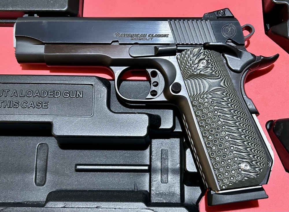American Classic, Bobcut 1911 Commander .45ACP with Upgrades! - Semi ...