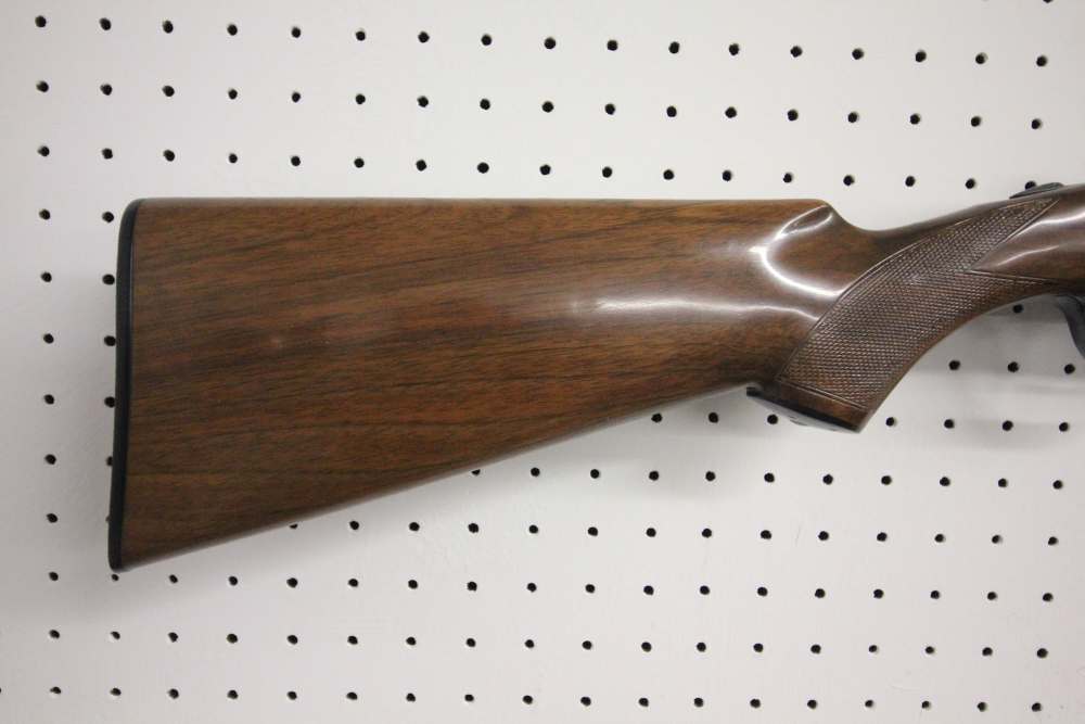 Ithaca SKB Model 150 12ga 2-3/4" Chamber 26" Engraved Checkered Walnut ...