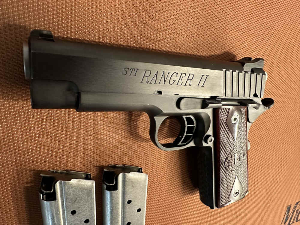 Sti Ranger II .40sw - Semi Auto Pistols at GunBroker.com : 1127438832