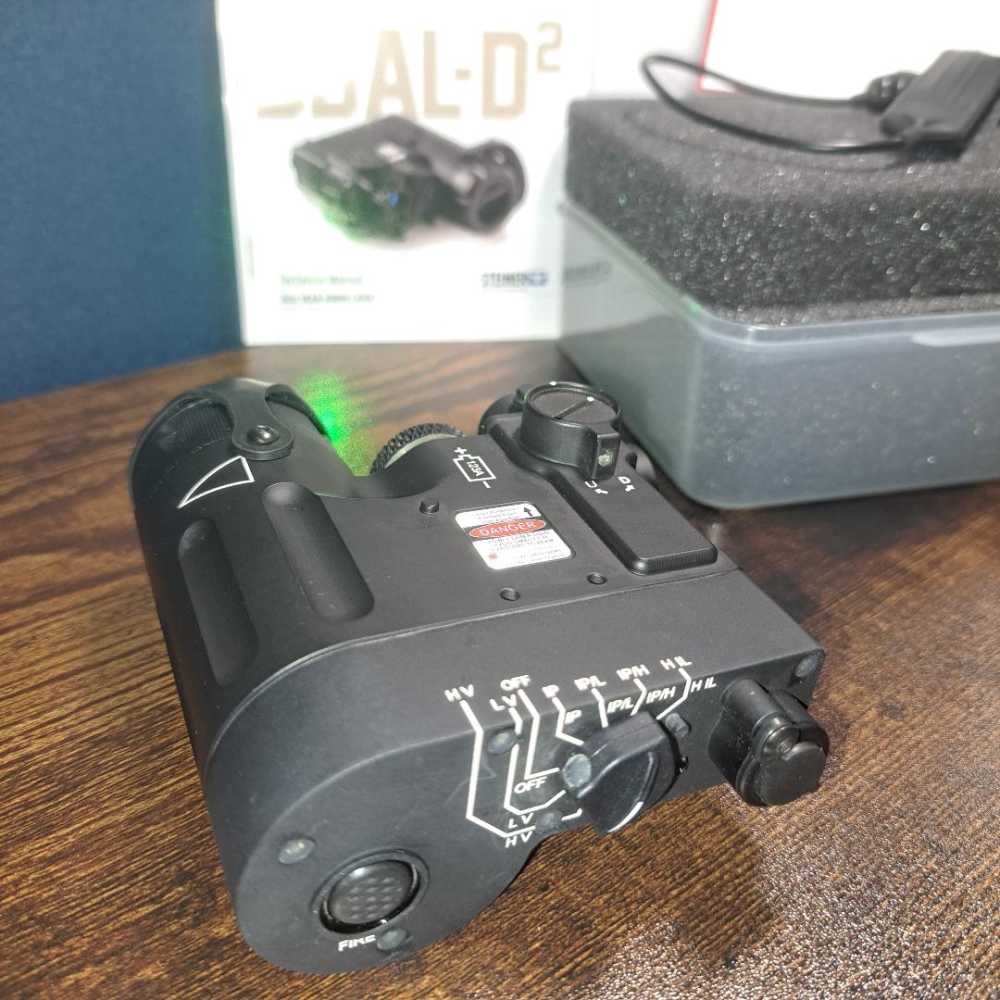 Steiner Dbal D2 w / optional Unity switch - Laser Sights at GunBroker ...