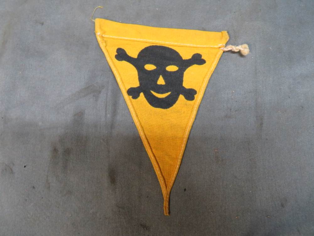 WWII GERMAN MINE MARKER PENNANT FLAG-ORIGINAL-NICE DISPLAY - WWI & WWII ...